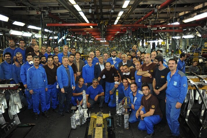 مقیمی: ارتقاء ایمنی و کیفیت محصولات سرلوحه اقدامات ایران خودرو است ...