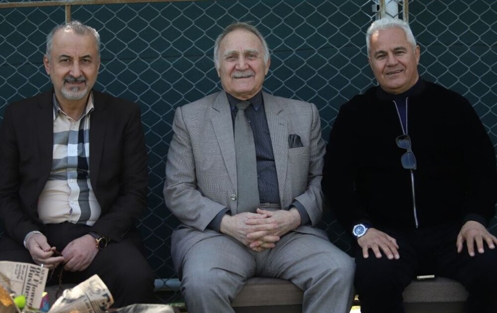 اگر من سرمربی پرسپولیس شوم با ۱۰ امتیاز اختلاف قهرمان می‌شویم - خبرآنلاین