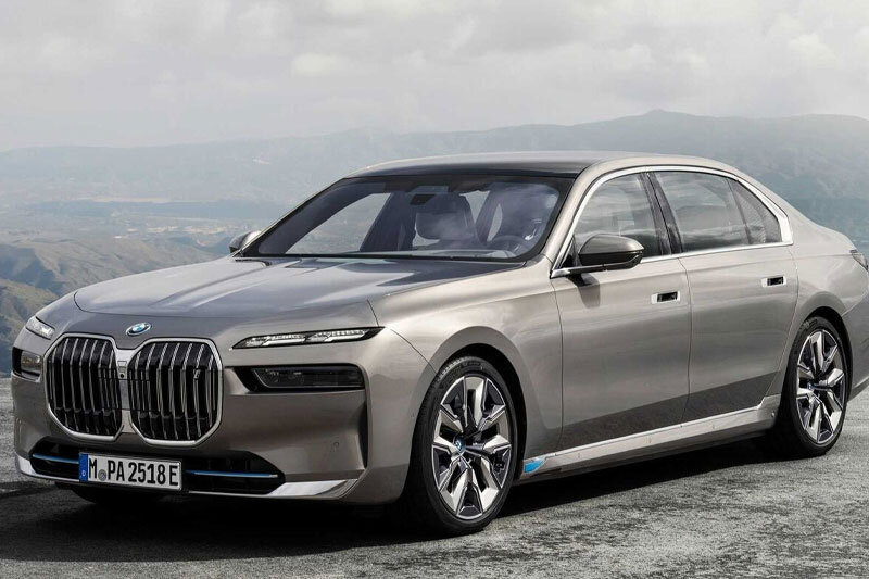 ببینید | معرفی نسل جدید خودرو BMW با طراحی و کانسپتی فوق‌العاده - خبرآنلاین