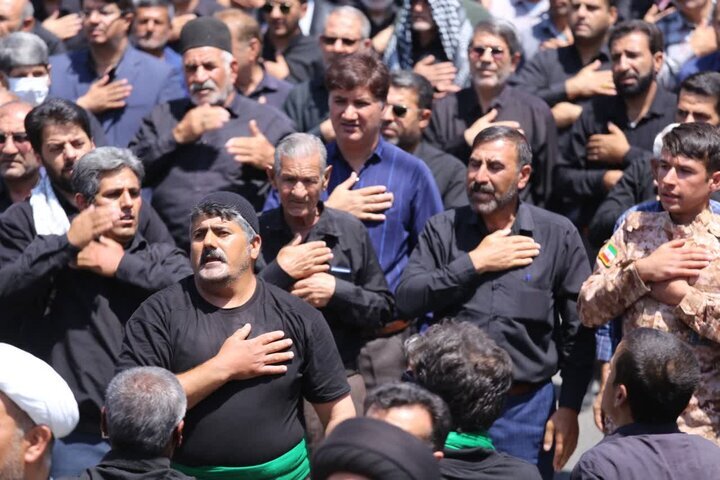 سردر دولتخانه صفوی، شب تاسوعای حسینی/عکس - خبرآنلاین